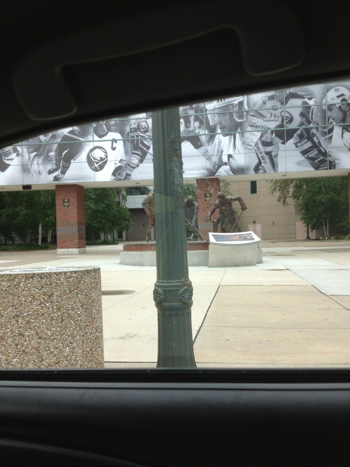 French Connection Statue, Alumni Plaza, Buffalo, NY, Art - MapQuest