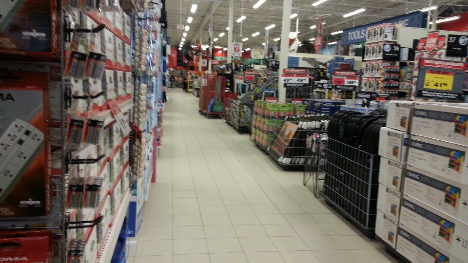 Canadian Tire, 24614 Adelaide Road, Strathroy, ON - MapQuest