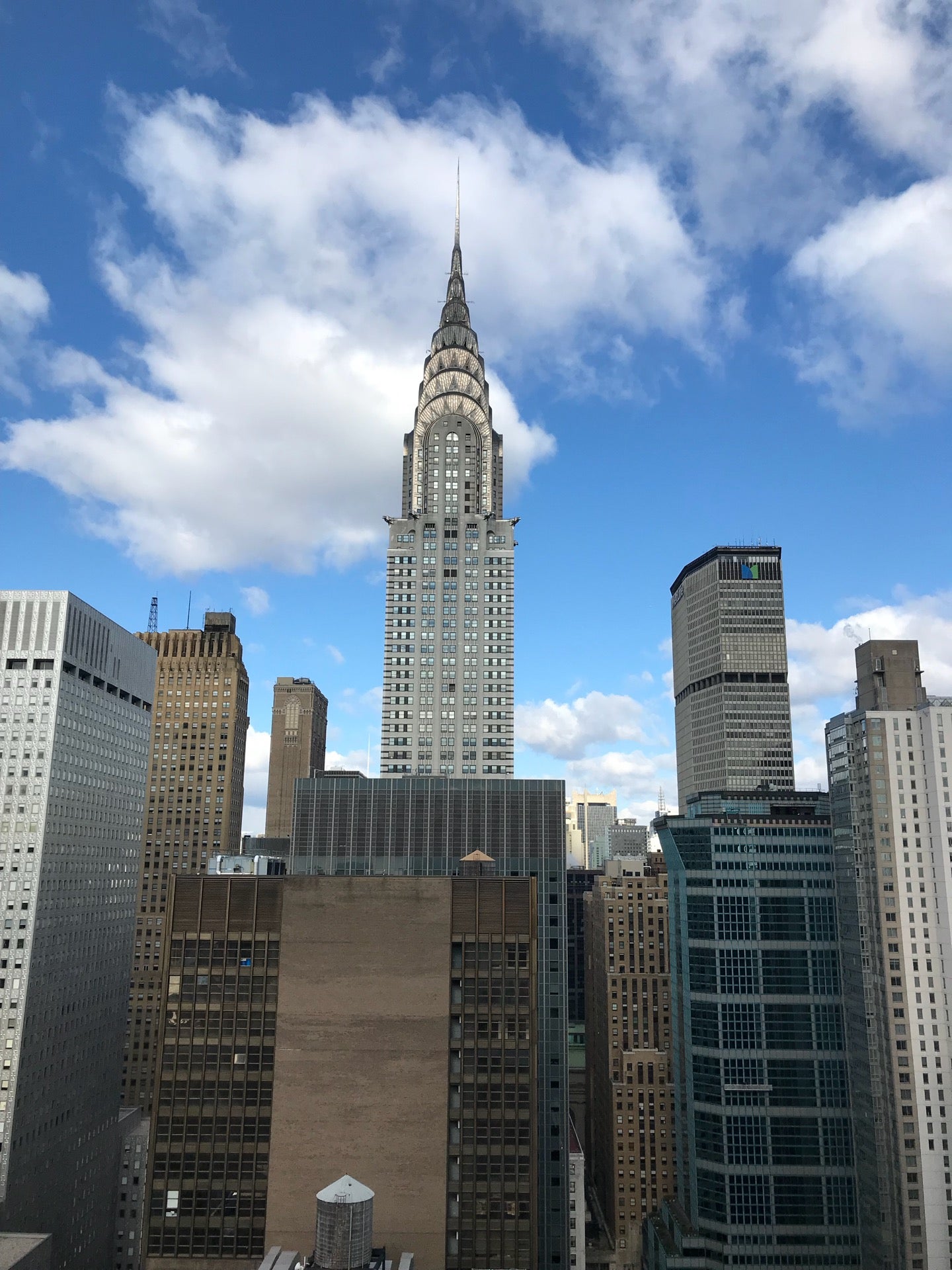 Pfizer Inc, 235 E 42nd St, New York, NY, Restaurants - MapQuest