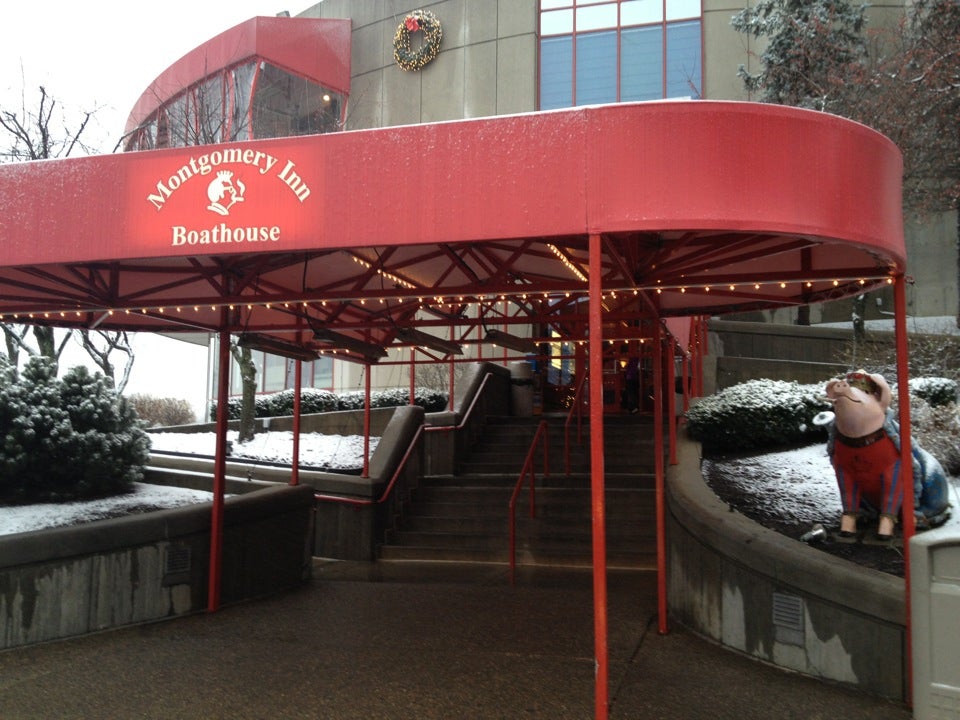 Montgomery Inn at the Boathouse, 925 Riverside Dr, Cincinnati, OH ...