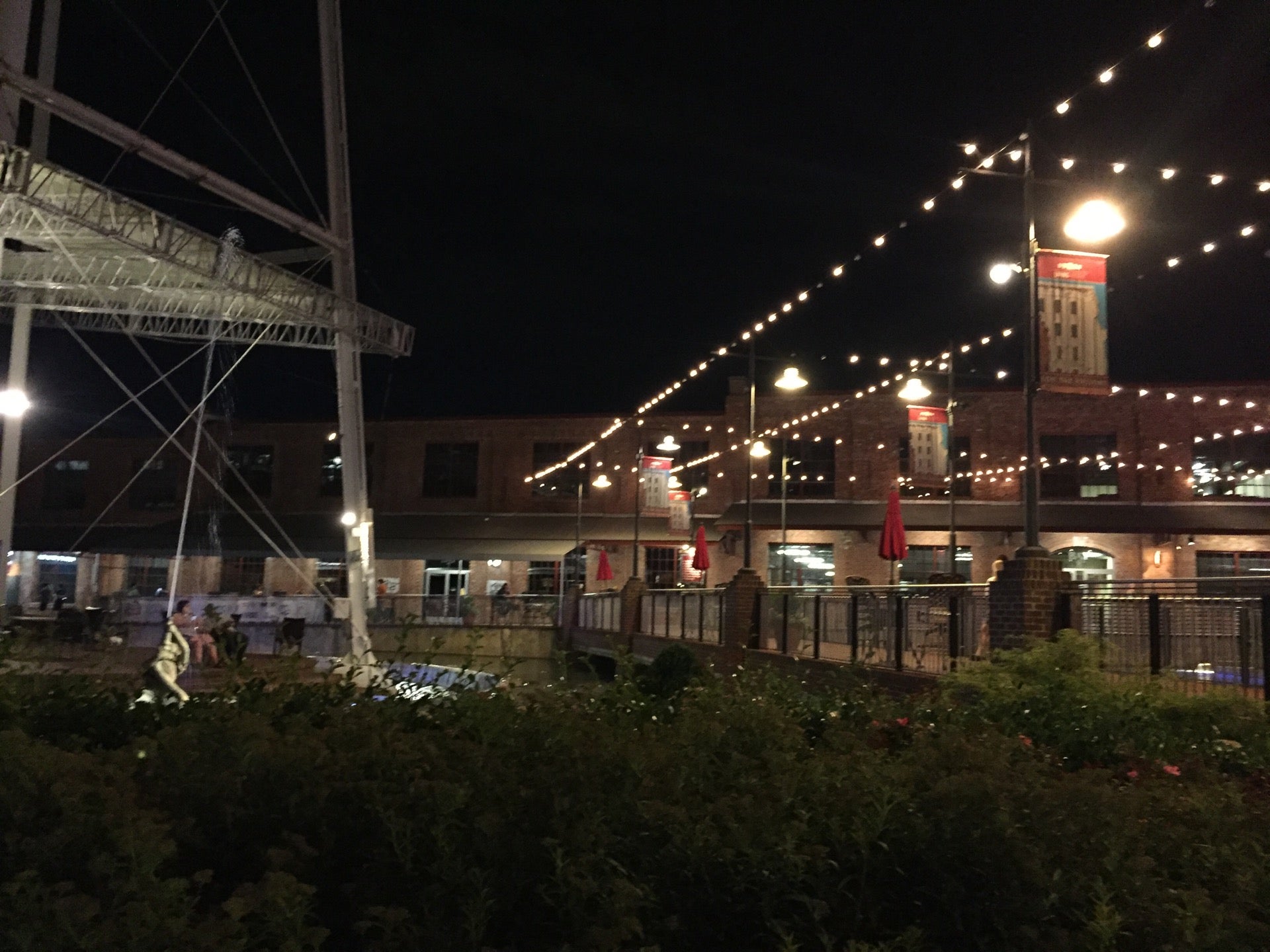 Lucky Strike Water Tower, Blackwell St, Durham, NC, Monuments - MapQuest