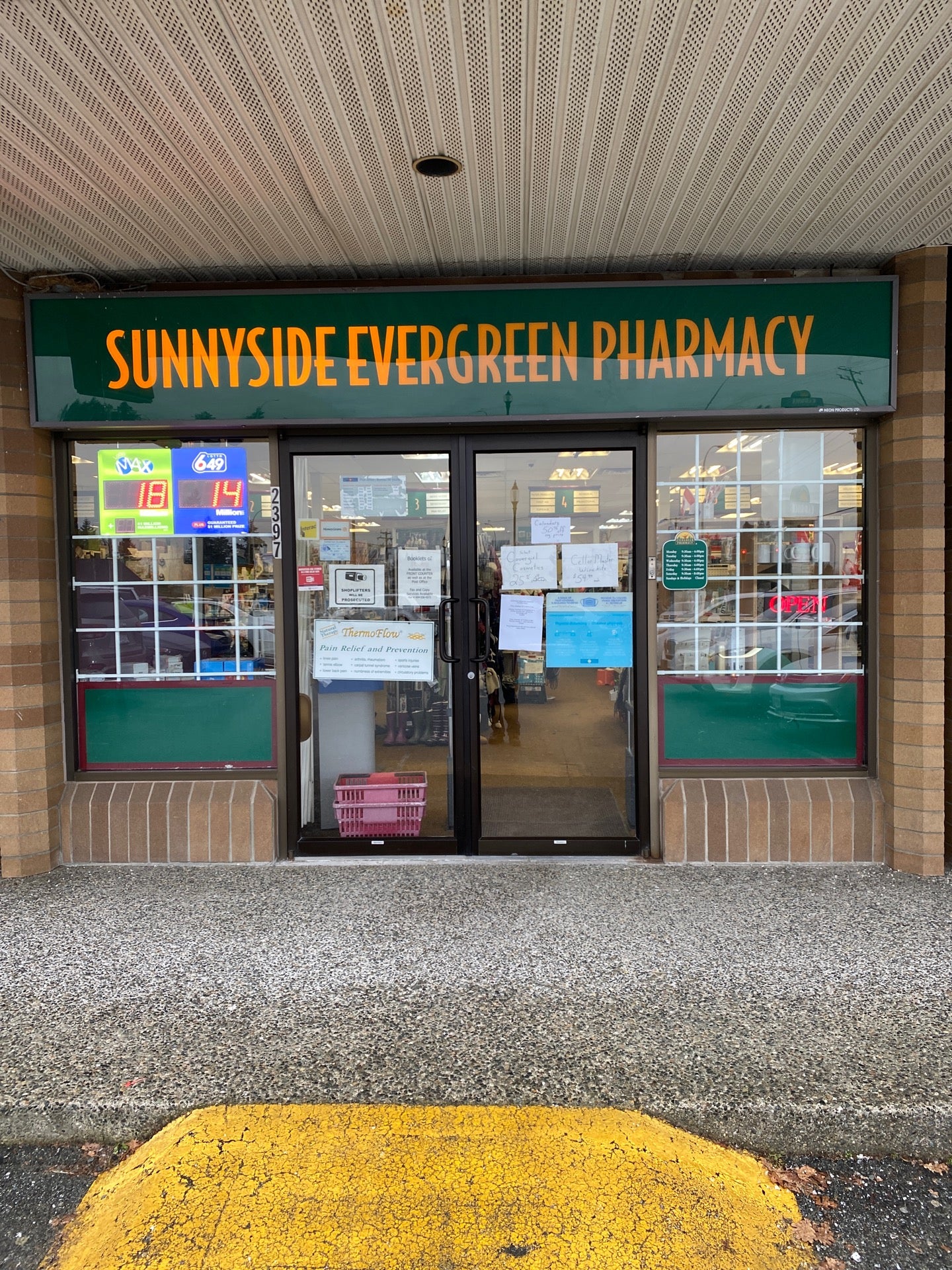Sunnyside Evergreen Pharmacy, 2397 King George Blvd, Surrey, BC - MapQuest