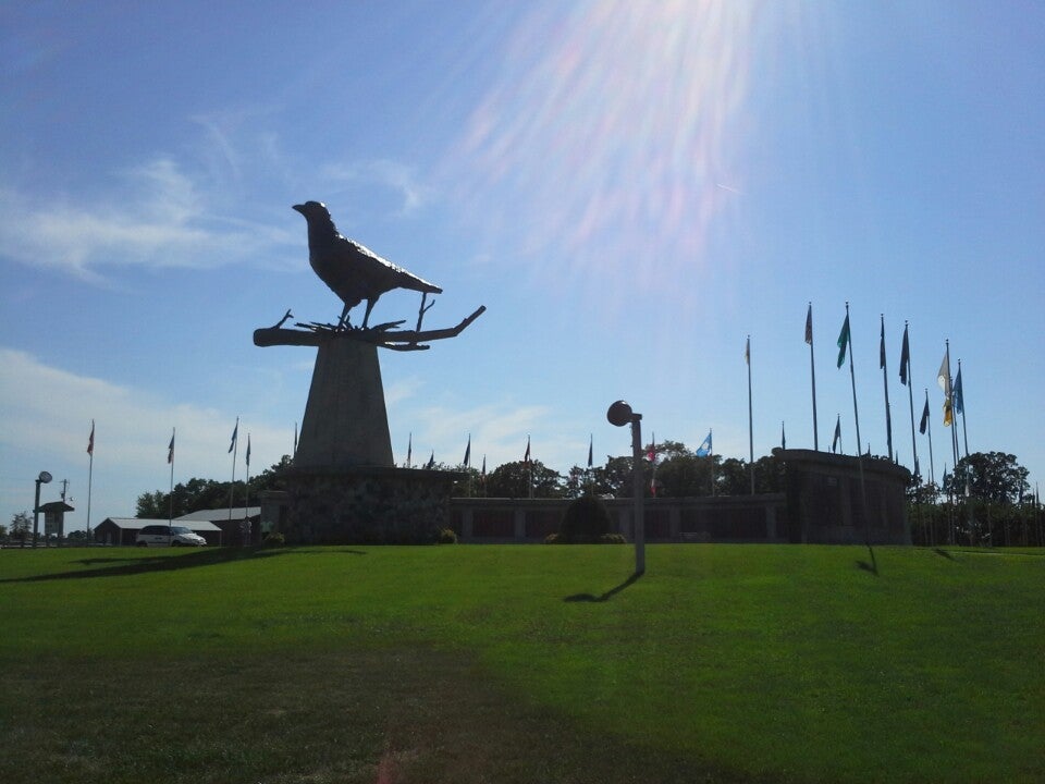 Belgrade Centennial Memorial World's Largest Crow, US-71, Belgrade, MN ...