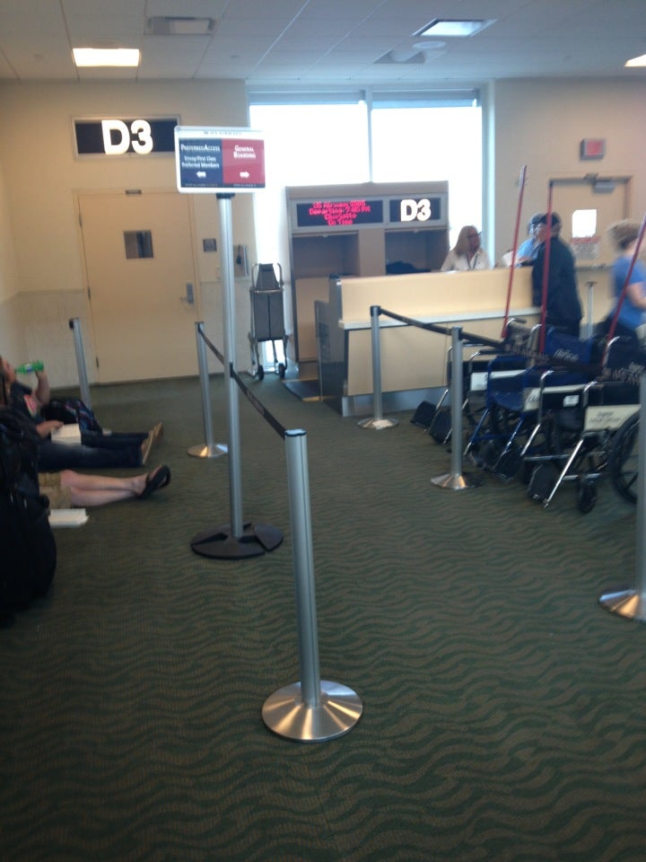 Southwest Florida International Airport (RSW), 11000 Terminal Access Rd ...