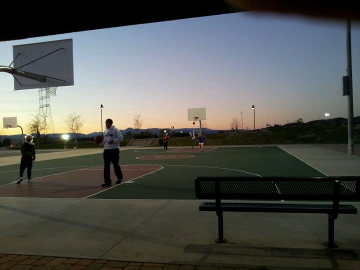 City Of Santa Clarita Sports Complex Gymnasium, 20879 Centre Pointe ...