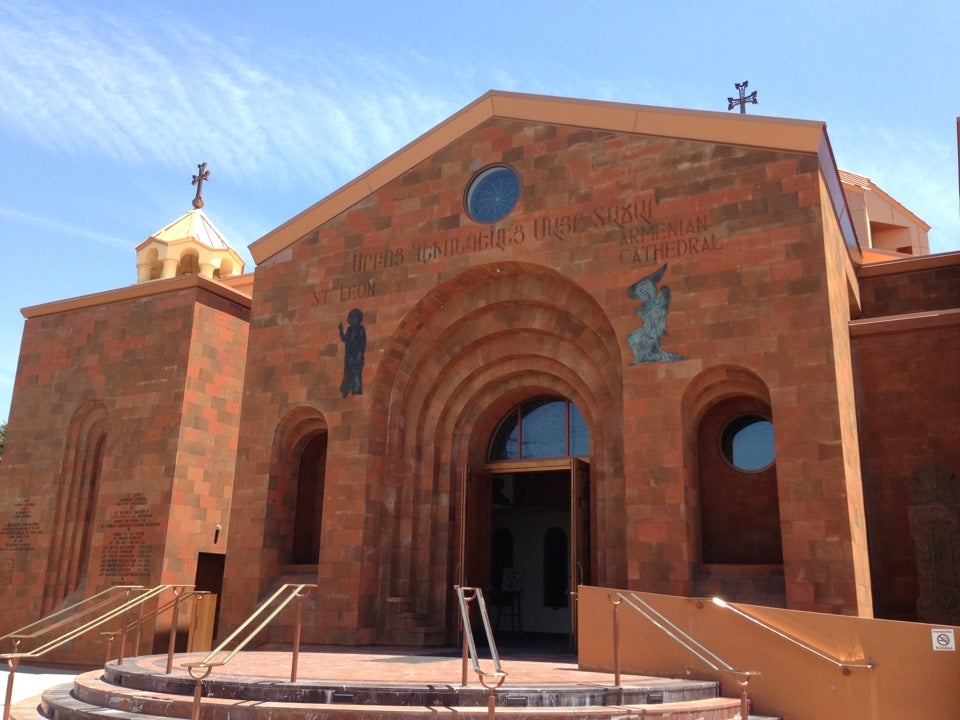 St. Leon Armenian Cathedral, 3325 N Glenoaks Blvd, Burbank, CA, Church ...