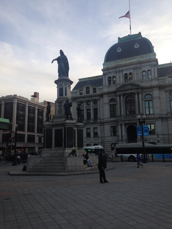 Kennedy Plaza Bus Terminal, 99 Kennedy Plz, Providence, RI, Bus Lines ...