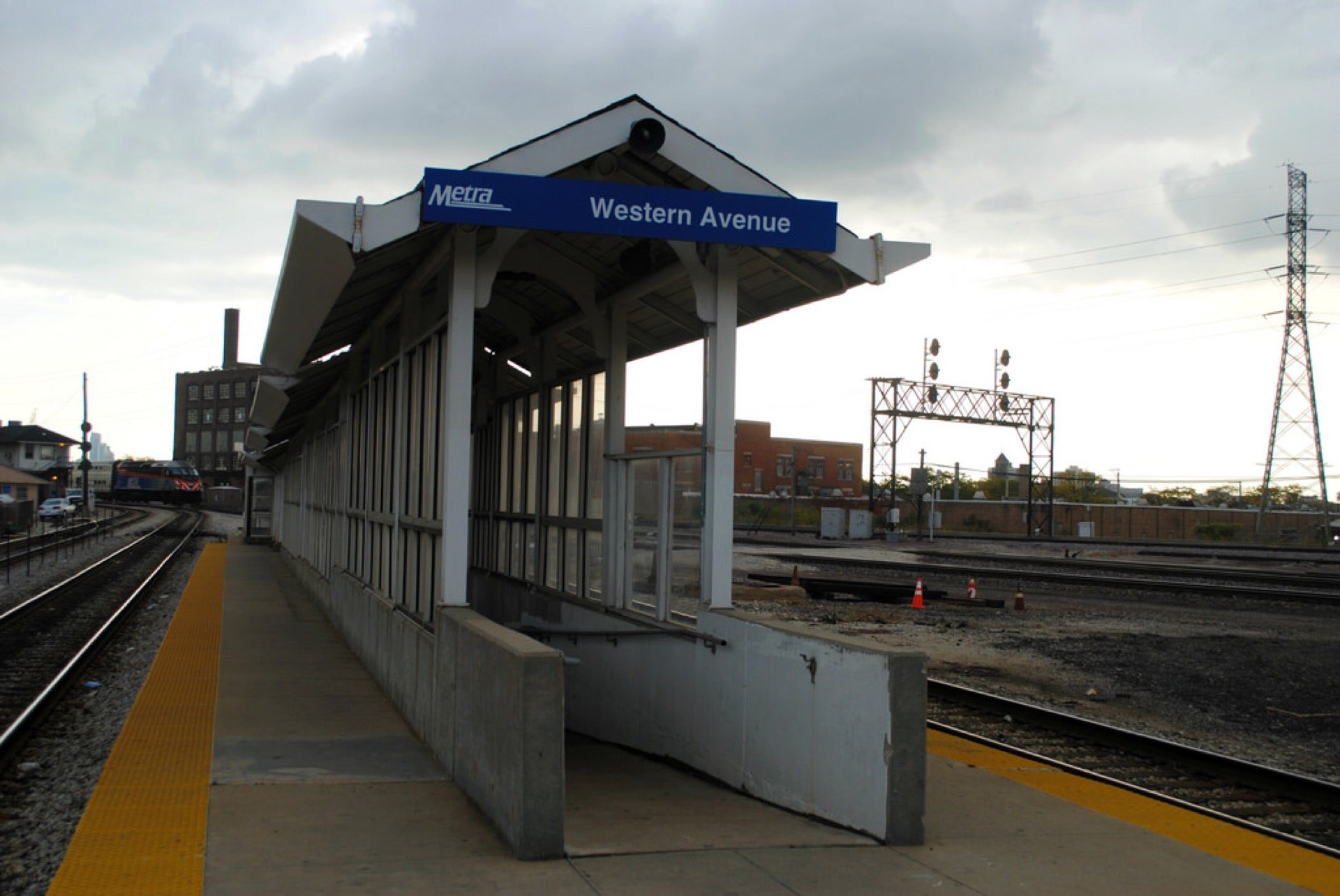 Metra Tower A-2, 415 N Artesian Ave, Chicago, IL, Commuter Rail ...