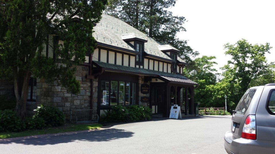 Rowayton, CT Map & Directions - MapQuest