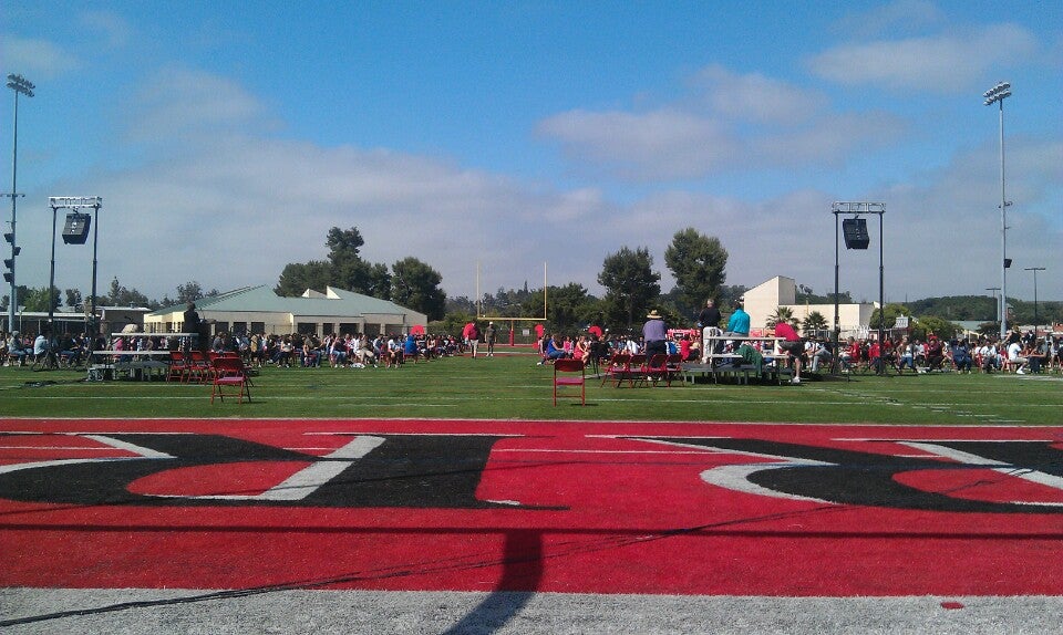 Fallbrook High School Football Stadium, Fallbrook, CA - MapQuest