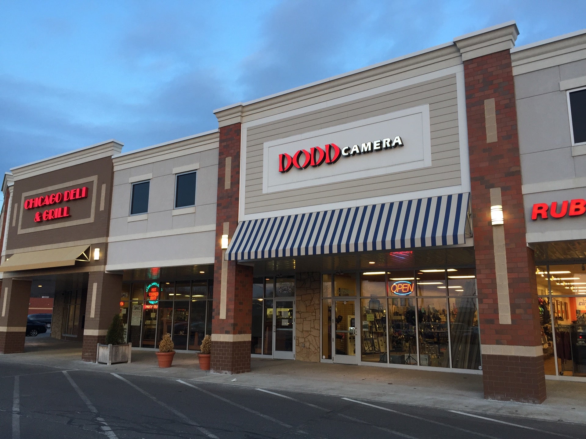 Dodd Camera, 34384 Aurora Rd, Solon, OH - MapQuest