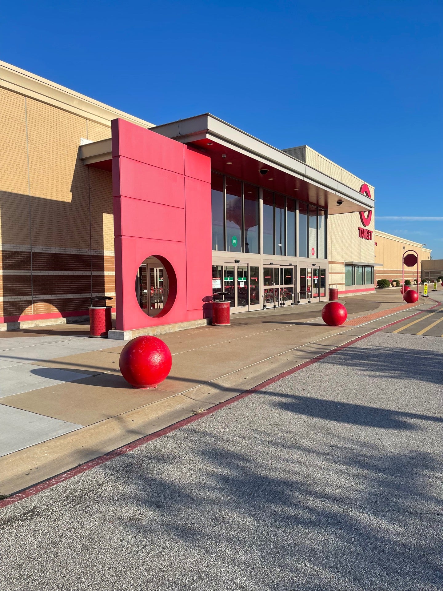 Target, 1883 Wentzville Pkwy, Wentzville, MO, Department stores - MapQuest