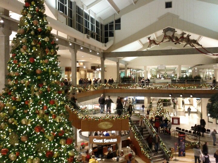 Bellevue Square Mall Christmas