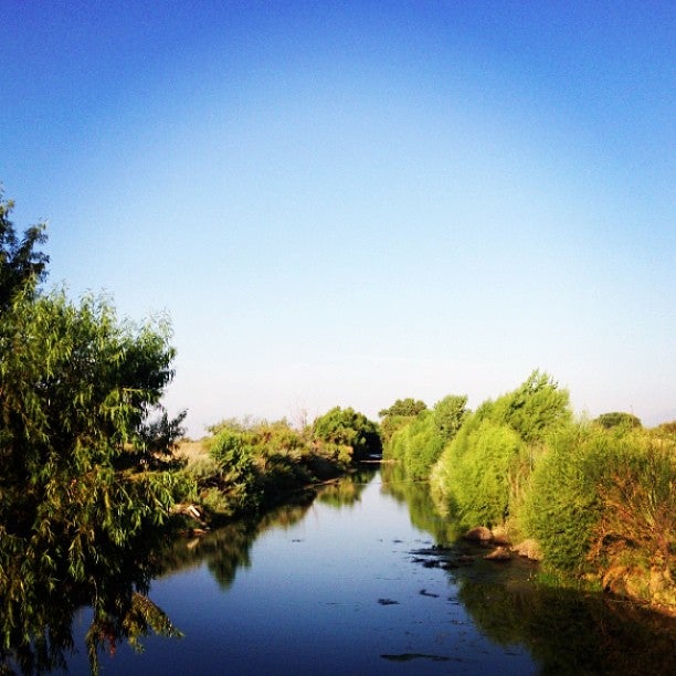 Kern River Bike Path West Extension, Bakersfield, CA, Trail - MapQuest