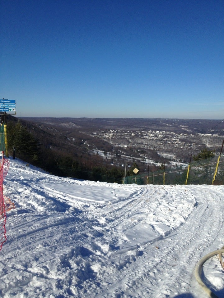 Camelback Mountain Ski Resort, 301 Resort Dr, Tannersville, PA, Sports ...