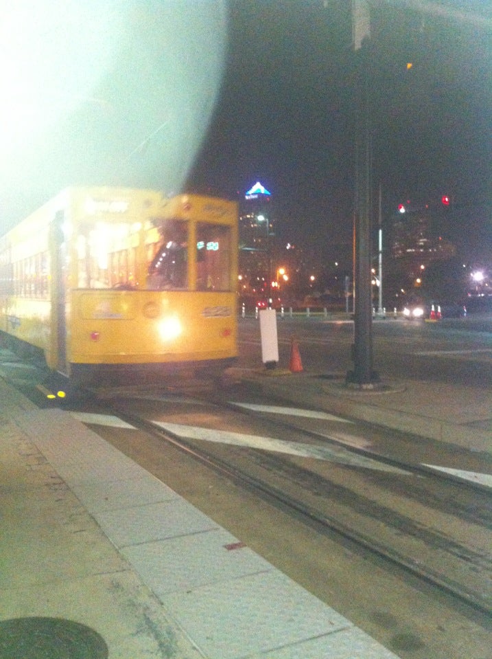 TECO Line Streetcar - Tampa Tribune Station, 602 Channelside Dr, Tampa ...