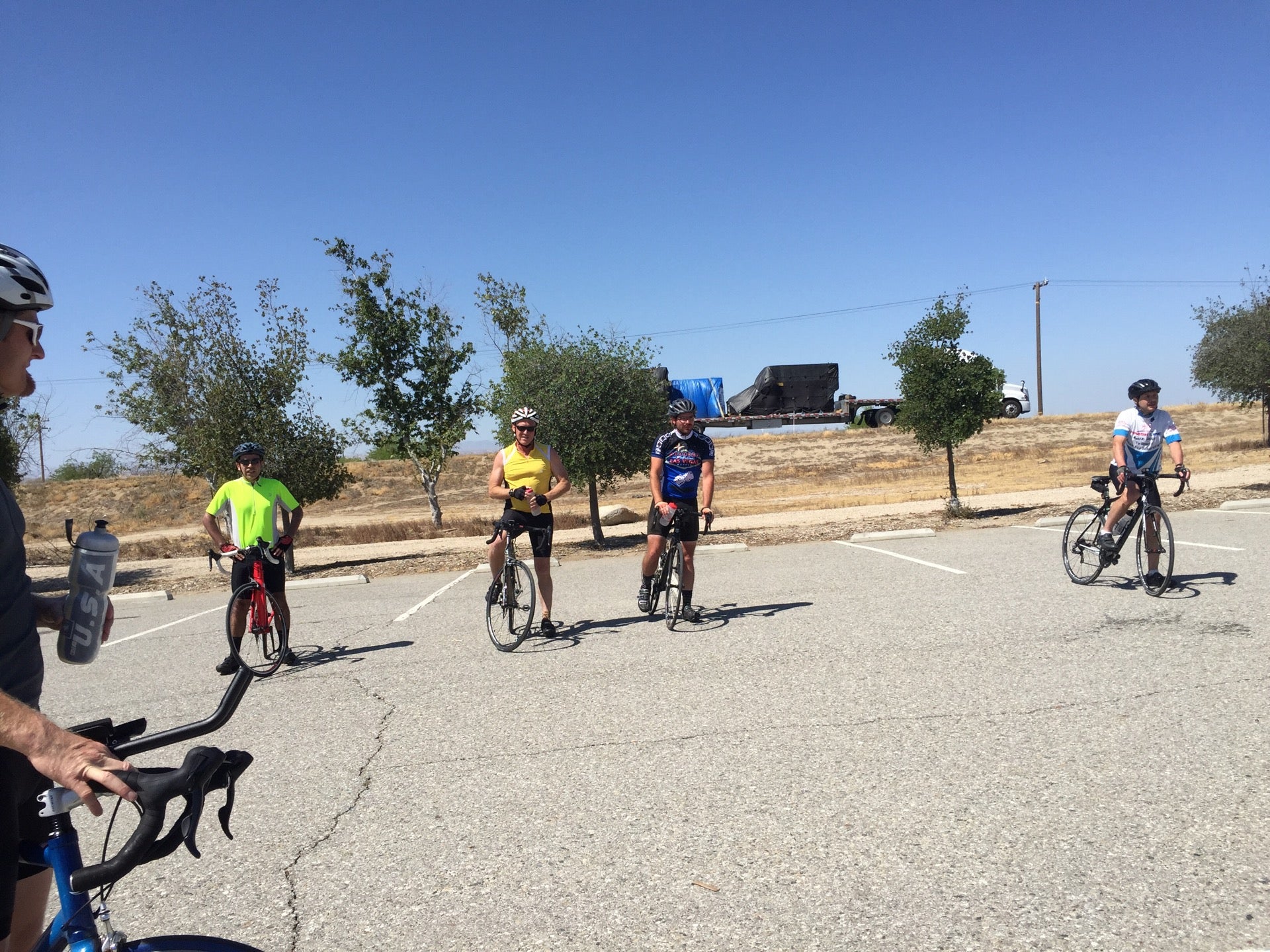 Kern River Bike Path West Extension, Bakersfield, CA, Trail - MapQuest
