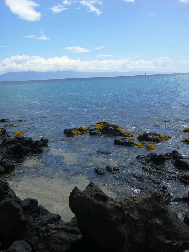 Honokowai Beach Park, Lower Honoapiilani Highway, Lahaina, HI, Beach ...