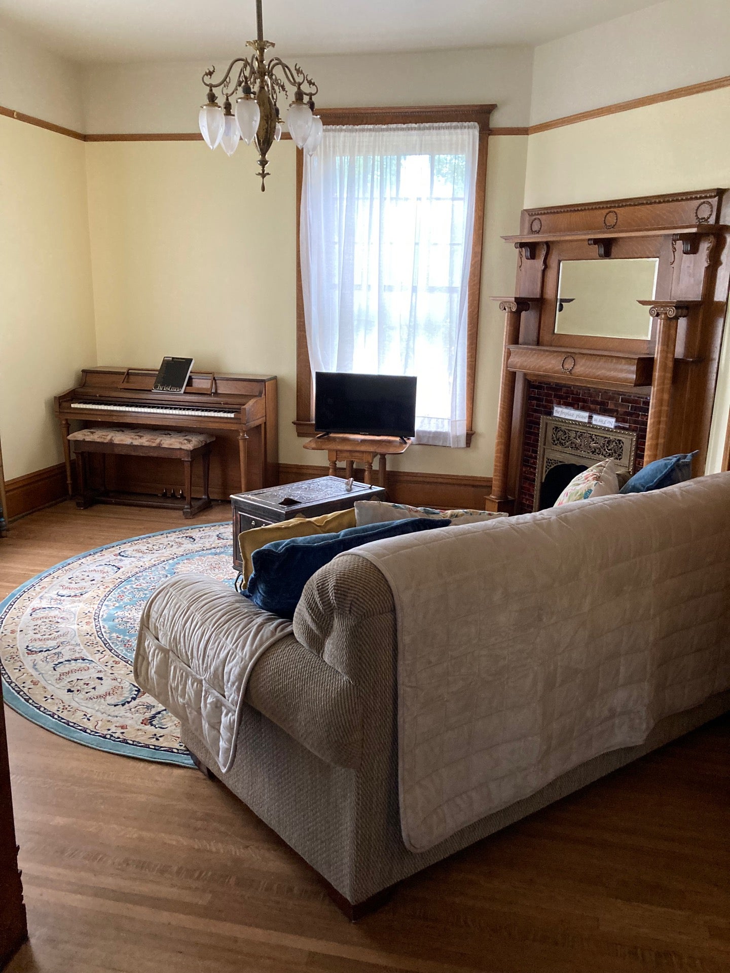 Charles Krug House, W Bell St, Glendive, MT - MapQuest