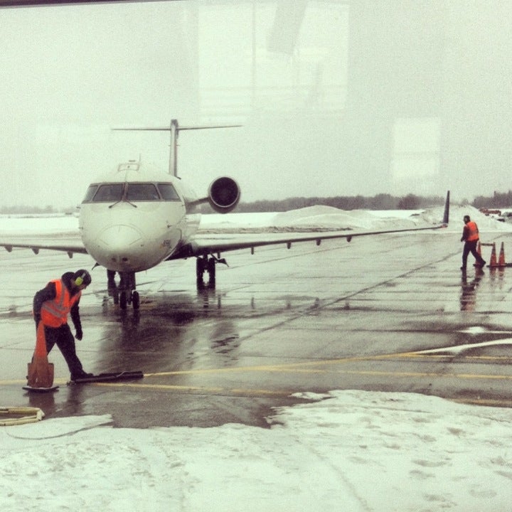 Central Wisconsin Airport (CWA), 200 Cwa Dr # 201, Mosinee, WI ...