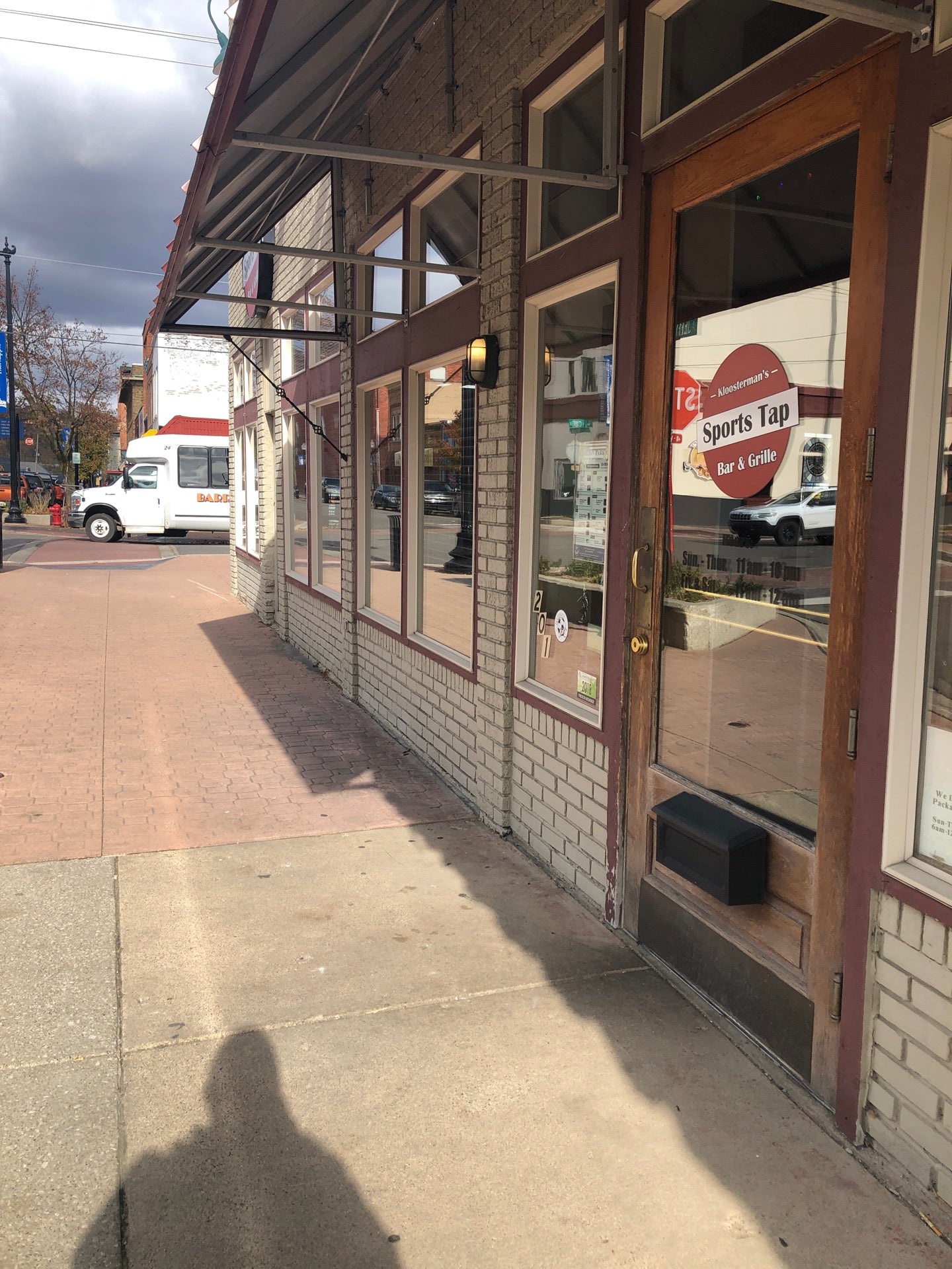 Kloosterman's Sports Tap Bar & Grille, 201 S Jefferson St, Hastings, MI ...