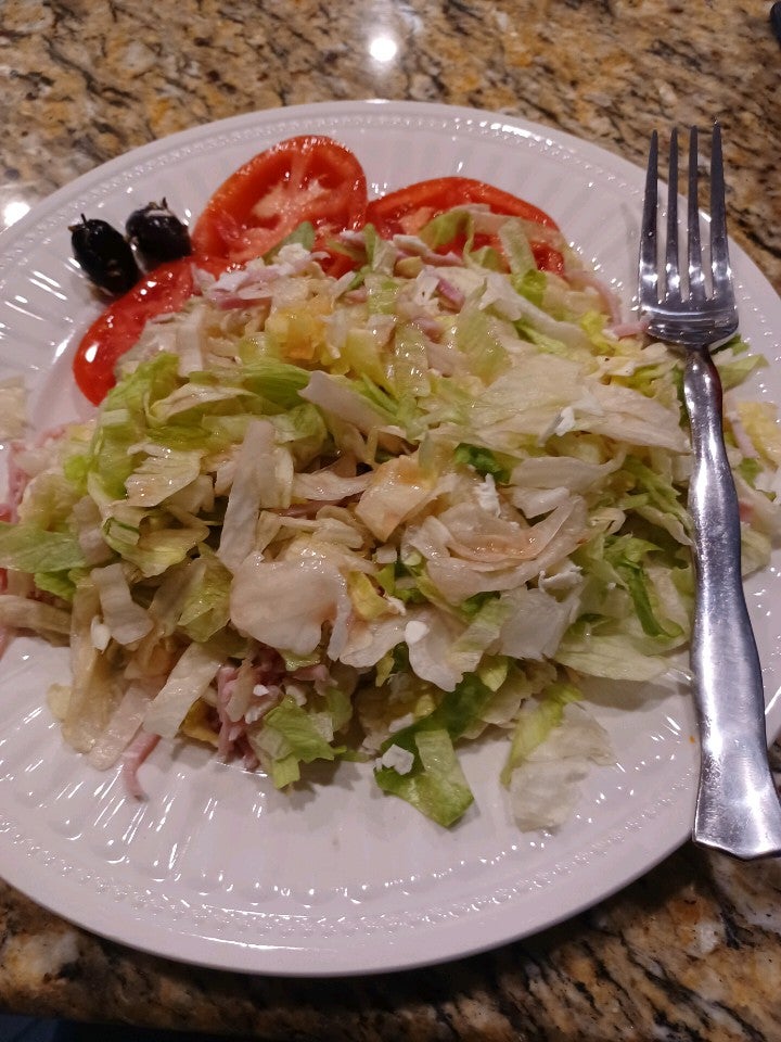 Lakis Greek Restaurant Colours Plaza