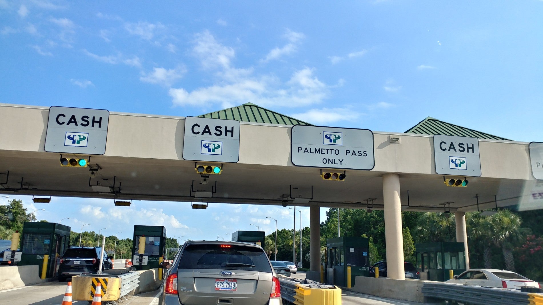 Hilton Head Toll Booth Cross Island Pkwy Hilton Head Island SC hilton-head-toll-booth-cross-island-pkwy-hilton-head-island-sc
