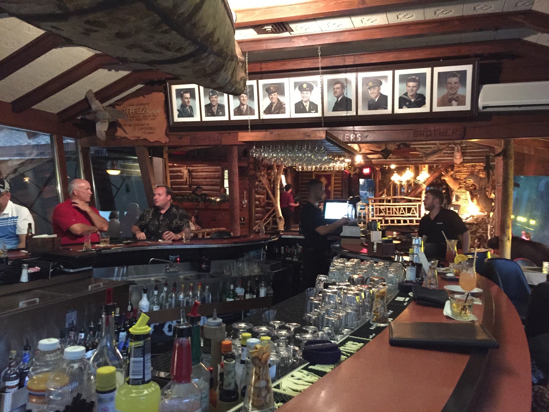Ishnala Supper Club 465 State Road 23 Wisconsin Dells WI Eating