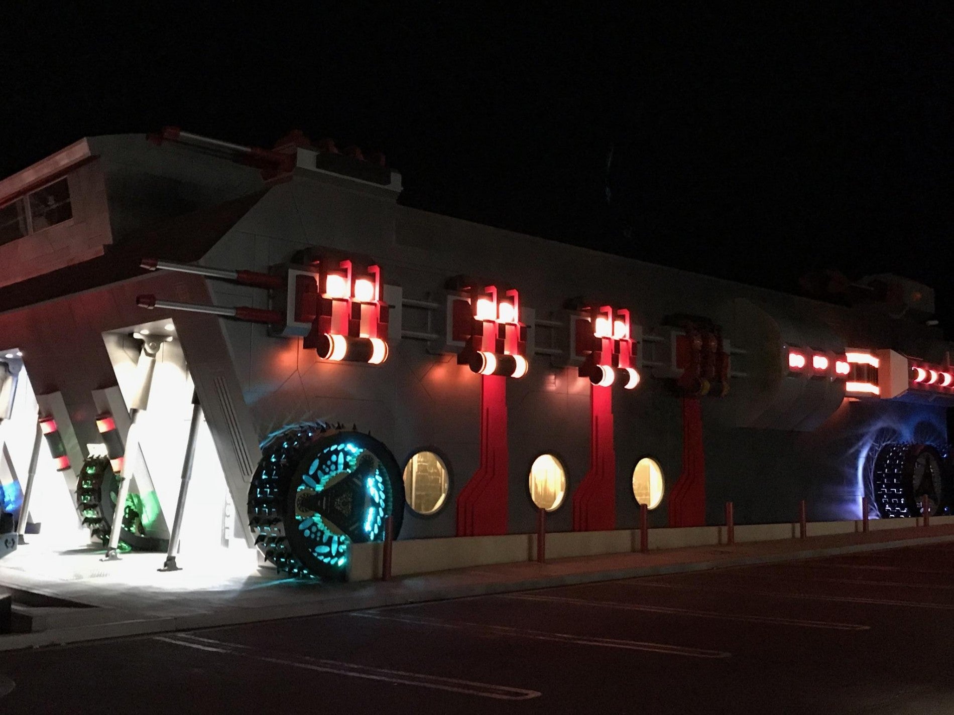 The Ufo Hotel, 72242 Baker Blvd, Baker, CA, Hotels & Motels - MapQuest