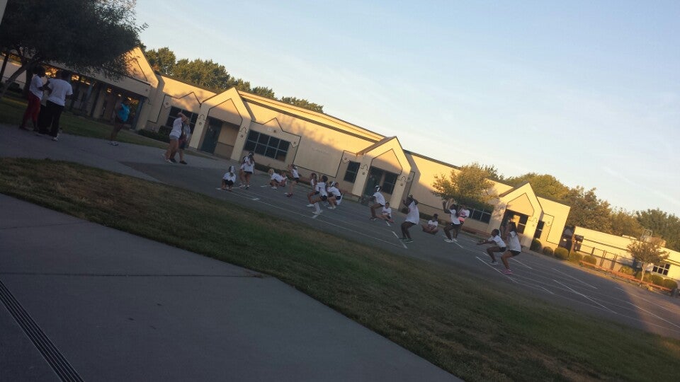 Hirsch Elementary School, 1280 Dove DR, Tracy, CA, Public elementary ...