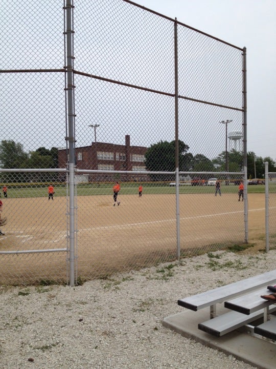 Victoria Memorial Field, W Main St, Victoria, IL - MapQuest