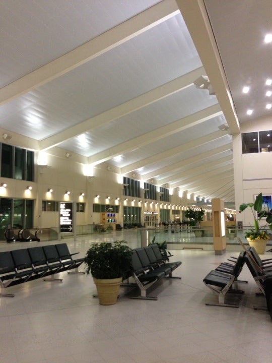 Southwest Florida International Airport (RSW), 11000 Terminal Access Rd ...