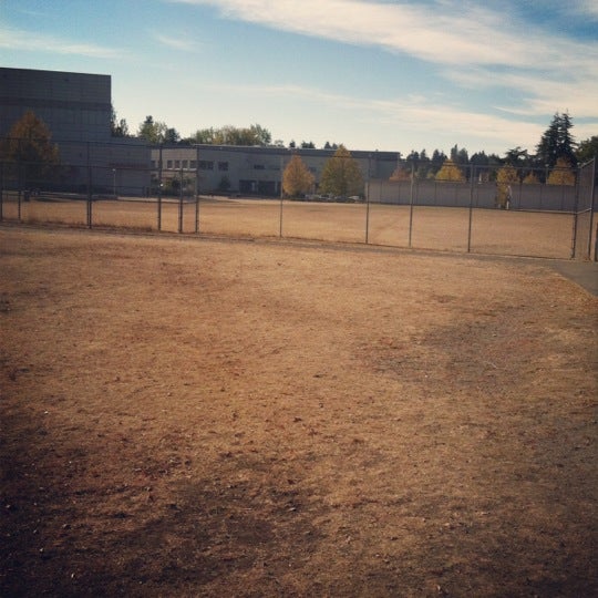 Foster High School, 4242 S 144th St, Tukwila, WA, Schools - MapQuest