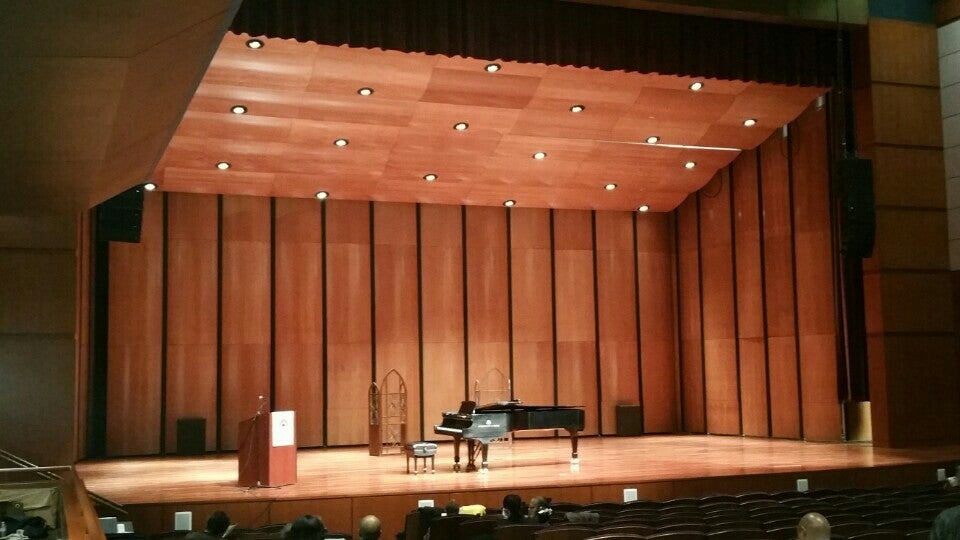 Ray Charles Performing Arts Center, 900 West End Ave SW, Atlanta, GA ...