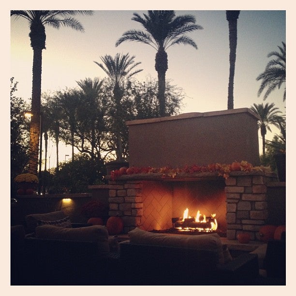 Downside Risk Restaurant & Bar, 8989 N Scottsdale Rd, Ste 608, Paradise ...