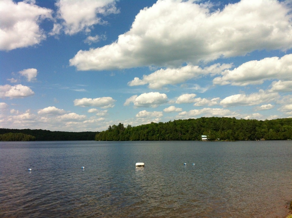 Plage O'Brien Beach, Chemin du Lac-Meech, Chelsea, QC - MapQuest