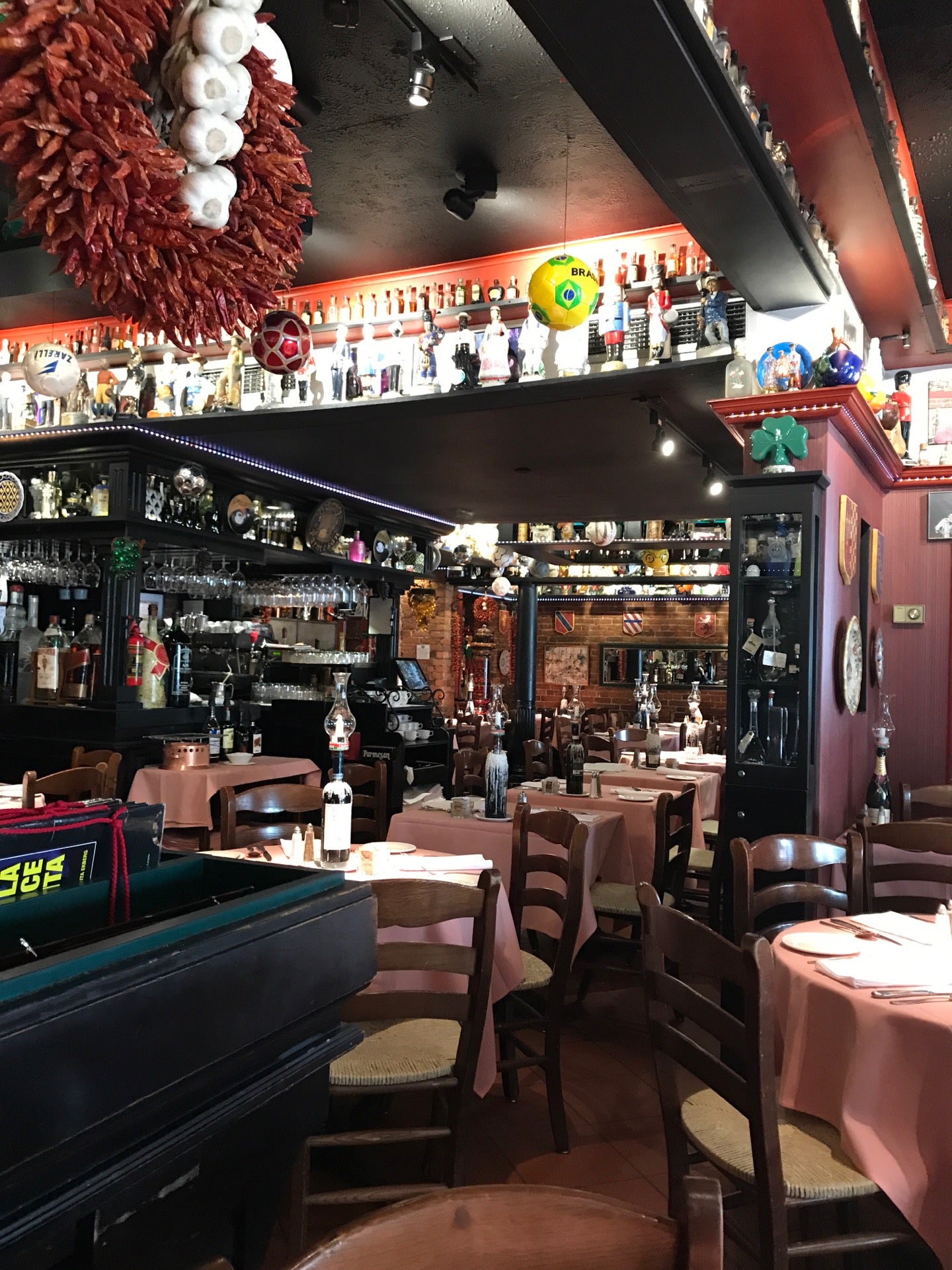 Le Parmesan, 38 Saint-Louis Rue, Quebec, QC - MapQuest