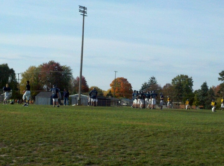 White Pine Middle School, 505 N Center Rd, Saginaw, MI - MapQuest