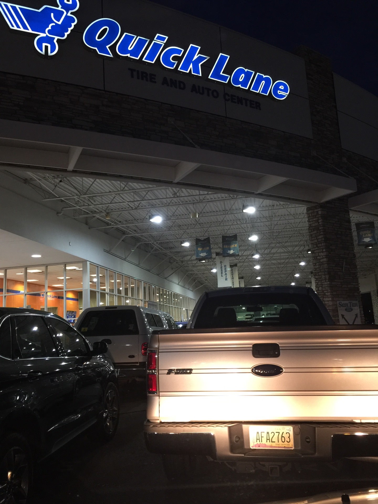 San Tan Ford, 1429 E Motorplex Loop, Gilbert, AZ, Auto Dealers - MapQuest