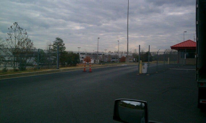 Lowes Distribution Center, 300 Penry Rd, Greensboro, NC - MapQuest