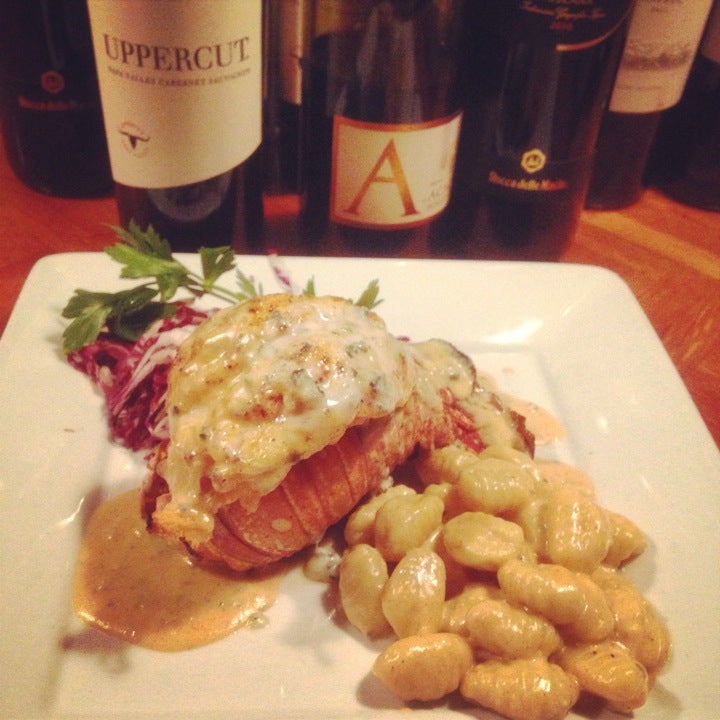 Edgewood, NY Map & Directions - MapQuest