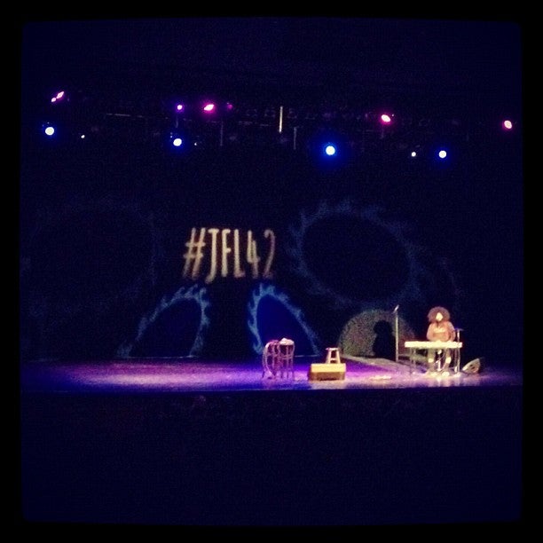 Queen Elizabeth Theatre, 190 Princes Blvd, Toronto, Ontario - MapQuest