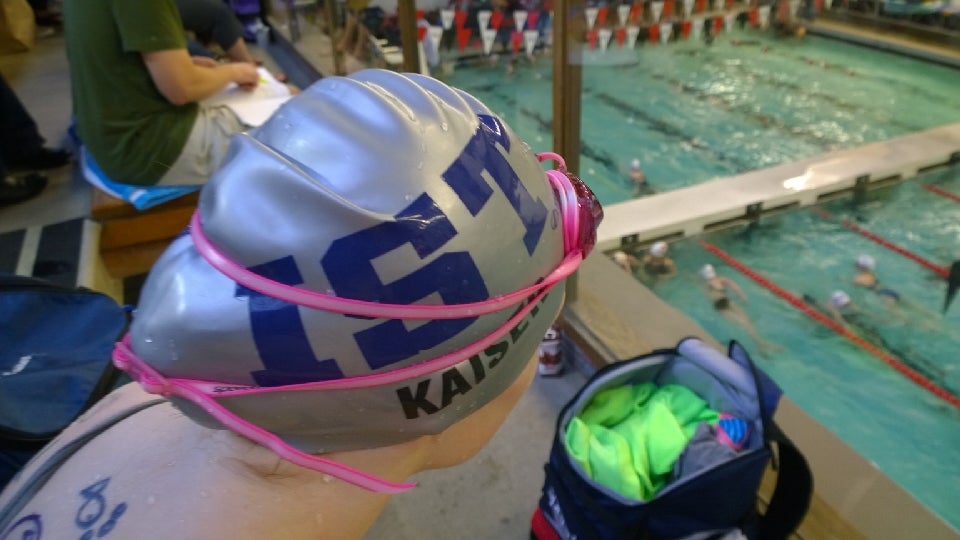 Mary Wayte Swimming Pool, 8815 SE 40th St, Mercer Island, WA, Sports ...