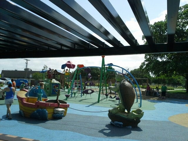 Dove Waterpark, 1509 Hood Ln, Grapevine, TX, Swimming Pools Public ...