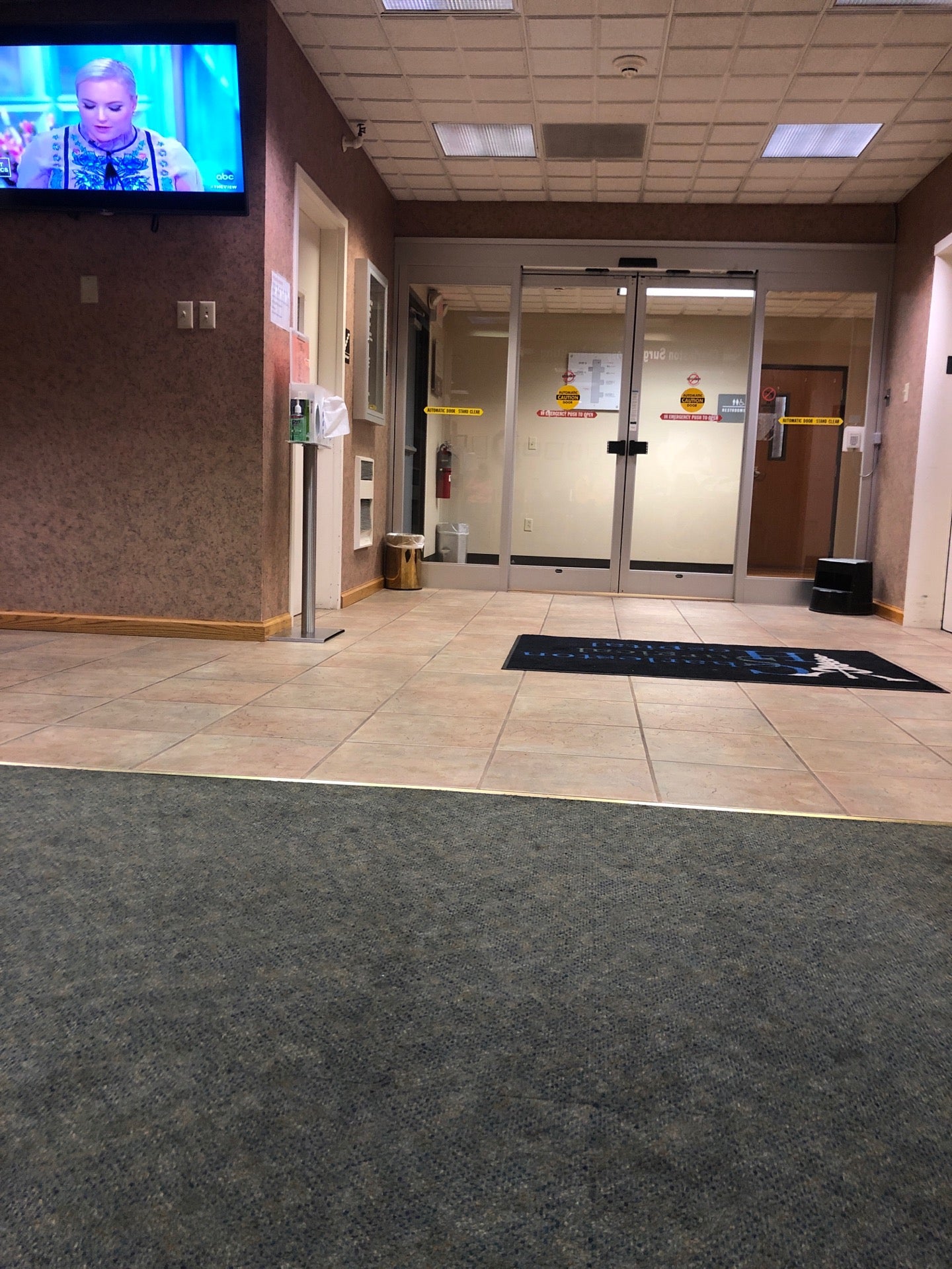 Charleston Surgical Hospital, 1306 Kanawha Blvd E, Charleston, WV ...