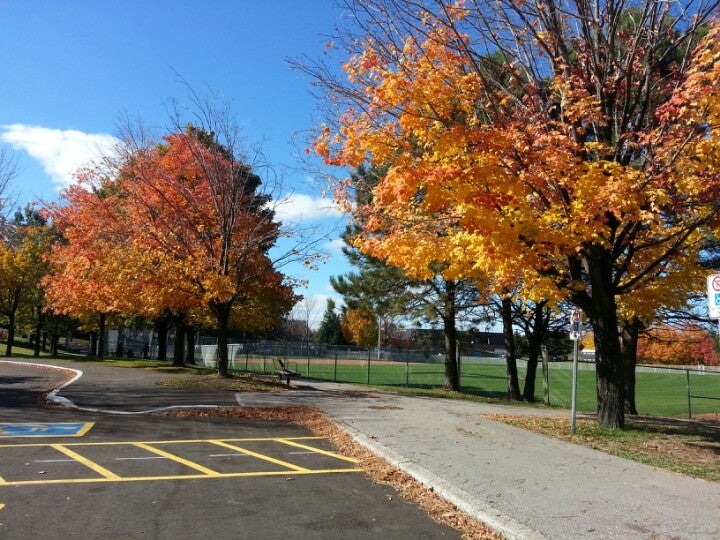 Bishop's Cross Park, Markham, ON - MapQuest