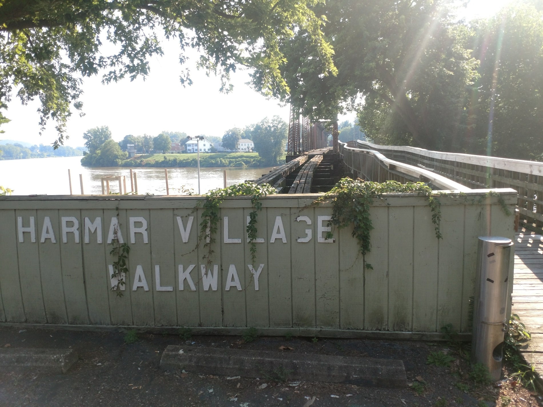 Harmar Pedestrian Bridge, Fort St, Marietta, OH - MapQuest