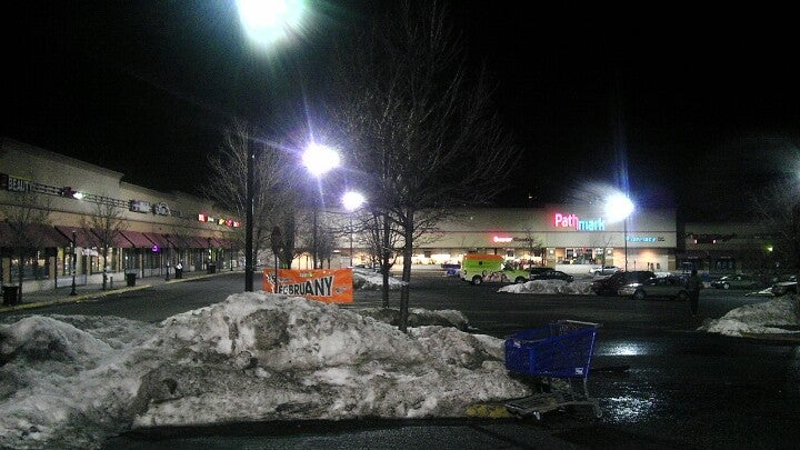 New Horizon Plaza Mall-Bronx, E 174TH St, Bronx, NY - MapQuest