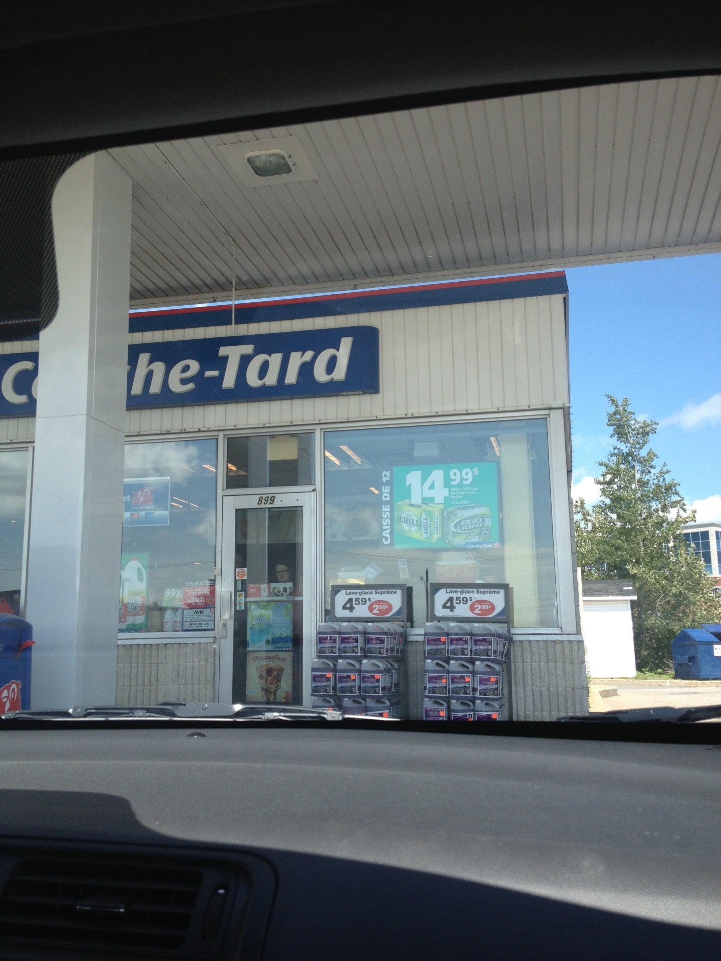 Couche-Tard, 899 Boulevard Lebourgneuf, Québec, QC, Convenience Stores ...