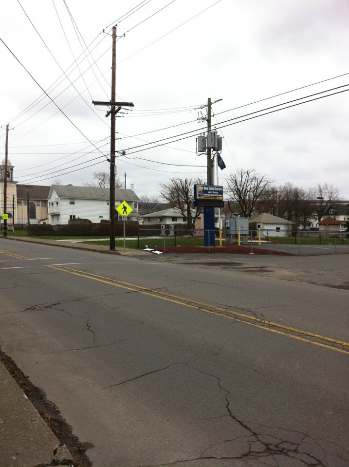 Valley View Football Stadium, Main St, Peckville, PA - MapQuest